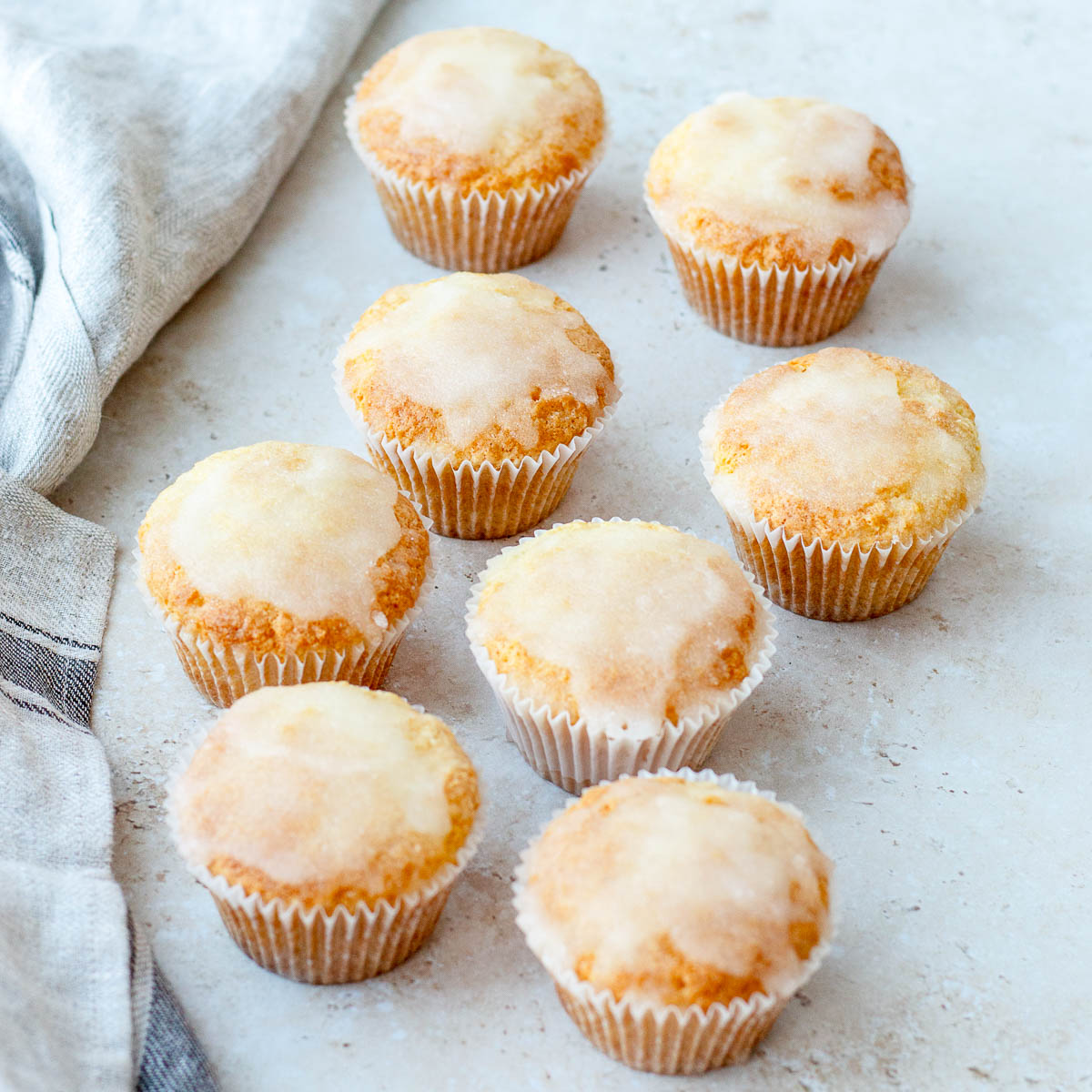 Lemon Drizzle Muffins - Easy Deliciousness